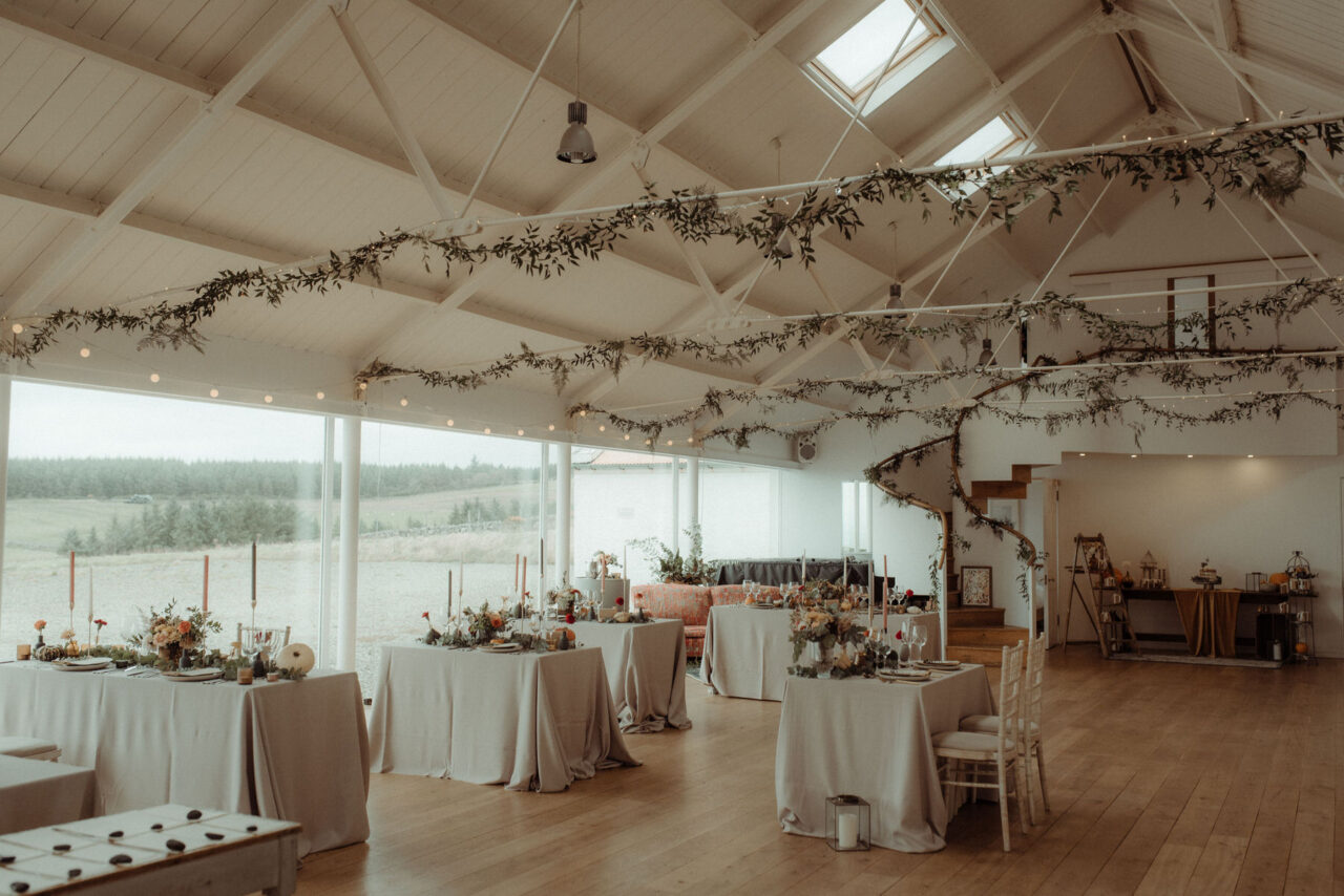 A Crear Wedding with Romantic, Autumnal Scottish Wedding Styling